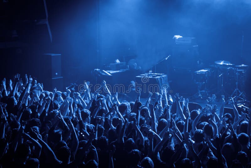Crowd during the concert editorial photography. Image of party - 91178492