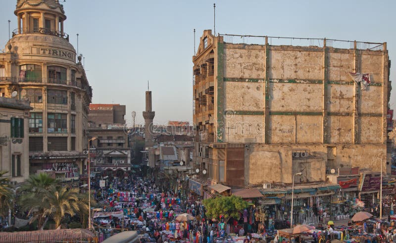 Crowd in Egyptian Square in Cairo Editorial Image - Image of romanesque ...