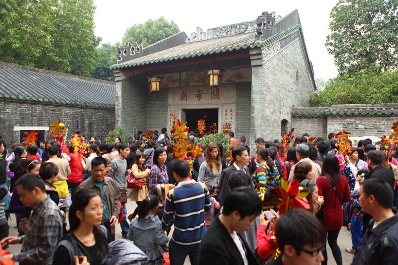 Crowd at GuandiTemple editorial photo. Image of holiday - 23783656