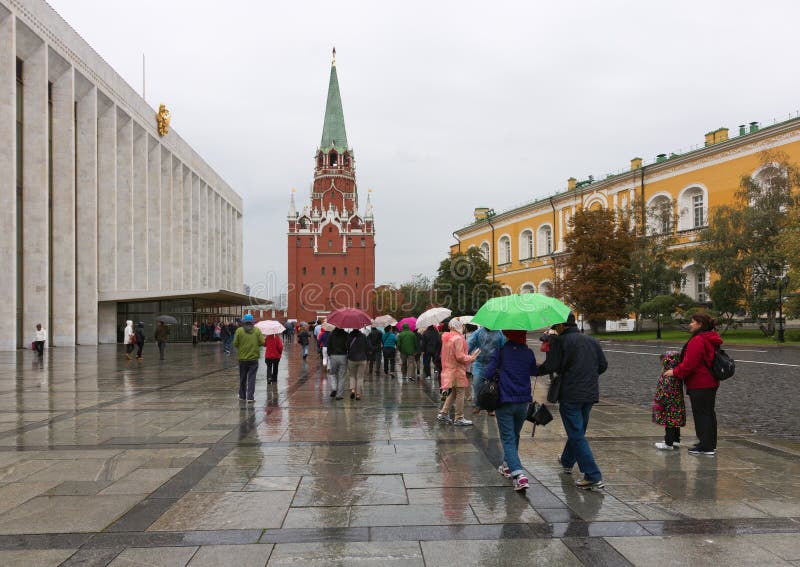 A Crowd of People Around the State Kremlin Palace Editorial Stock Photo ...