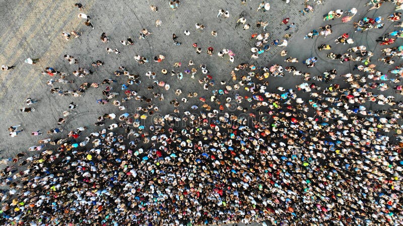 143 Concert Crowd People Aerial Top View Stock Photos - Free & Royalty ...