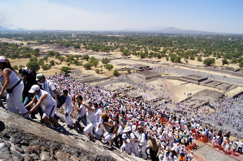 Crowd on the Sun pyramid editorial stock photo. Image of religion ...