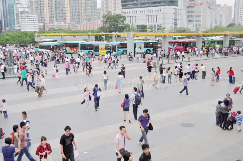 Crowded city editorial stock image. Image of cycas, highway - 19388059
