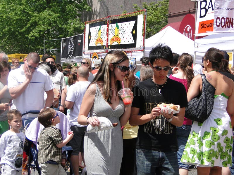 Crowds Sample the Food at the University Street Fair Editorial Image ...