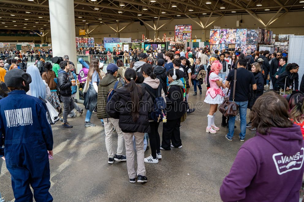 Crowds of Visitors at Toronto Comicon Event. Editorial Photography ...