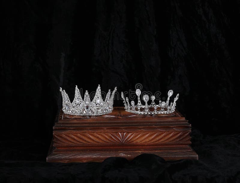 Crown on box, black velvet stock photo. Image of kingdom - 296258676