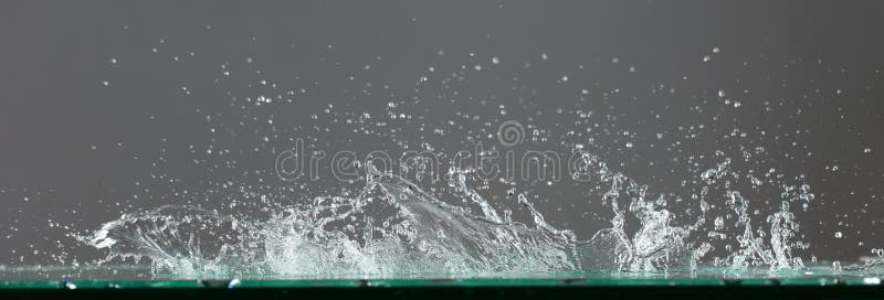 Crown Water Splash on Object To Create Shape Form Fluttering in Droplet ...