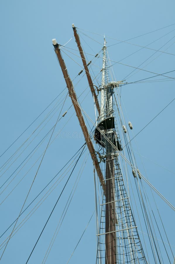 Crows nest stock photo. Image of crows, rigging, ship - 19763362
