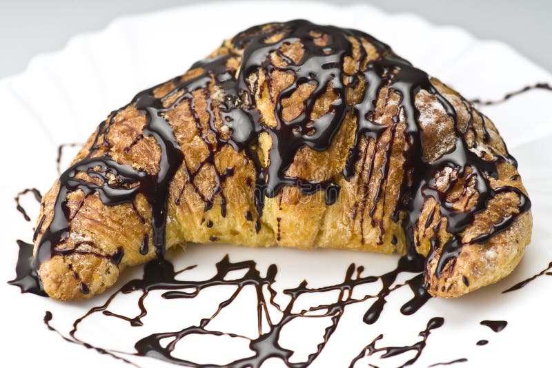Croissant imagen de archivo. Imagen de comida, pasta - 27097293
