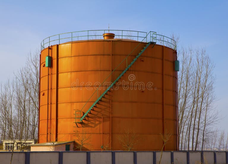 Crude Oil Tank stock photo. Image of catalyst, pollution - 35657294