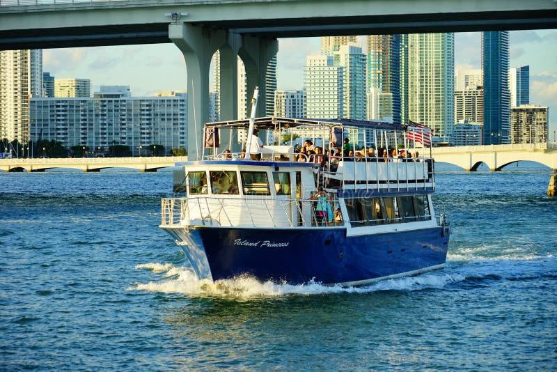 Cruise boat editorial photo. Image of design, dark, cruise - 105126086