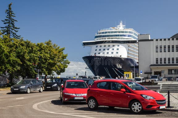 MARITIME PASSENGER TERMINAL Editorial Photo - Image of outdoor ...