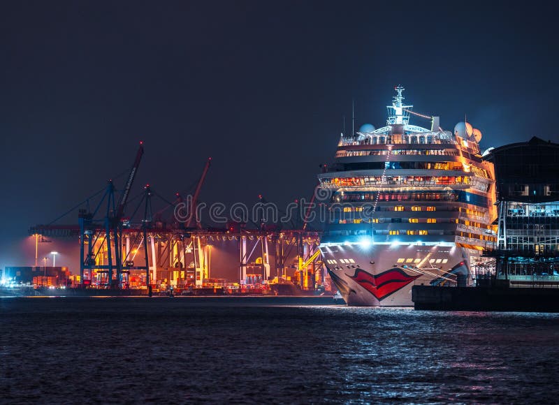 Cruise Ship and Cranes of the Harbor at Night Editorial Photography ...
