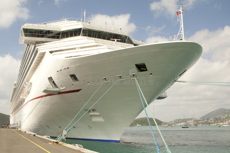 Cruise ship at dock stock photo. Image of independence - 12426692