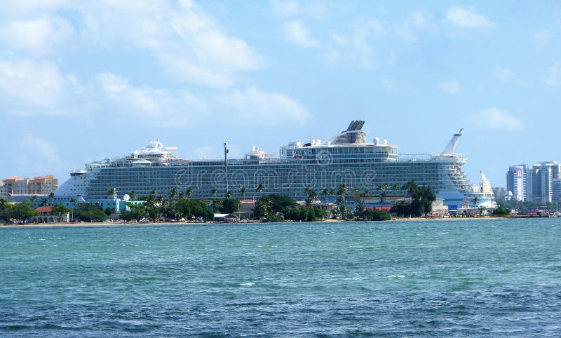 Cruise ship at dock stock image. Image of cruise, ship - 147041285
