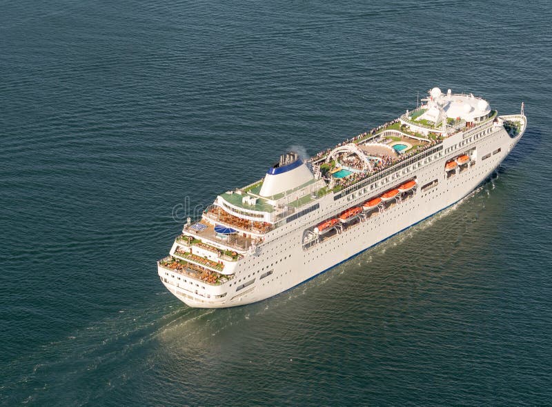 Cruise Ship Navigating in the Ocean Stock Photo - Image of scene, liner ...