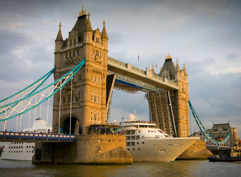 Cruise Ship Passing Tower Bridge at Sunset Stock Photo - Image of ...