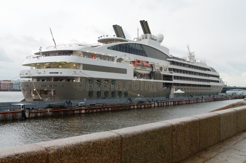 Cruise ship at the pier. stock image. Image of water - 83051549