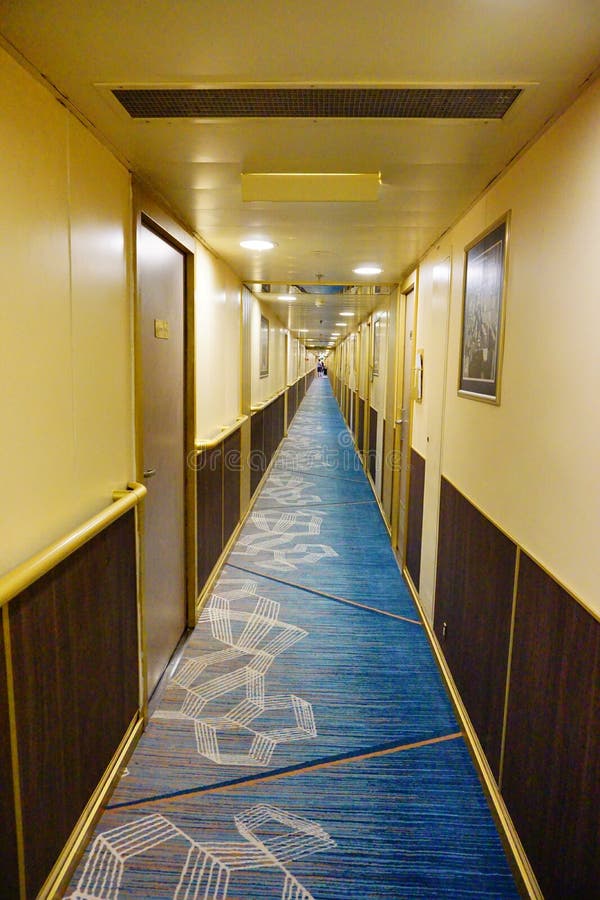 Cruise ship room editorial photo. Image of destination - 140626601