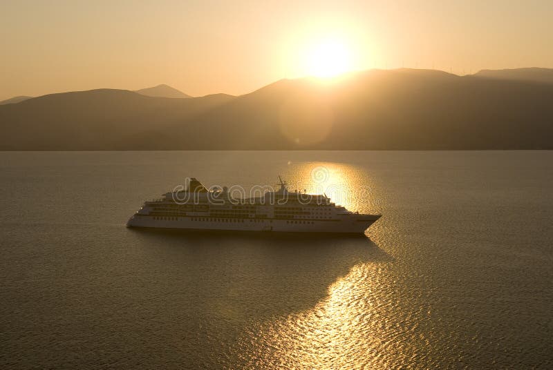 Cruise ship sundown stock photo. Image of sundown, sunset - 6843284