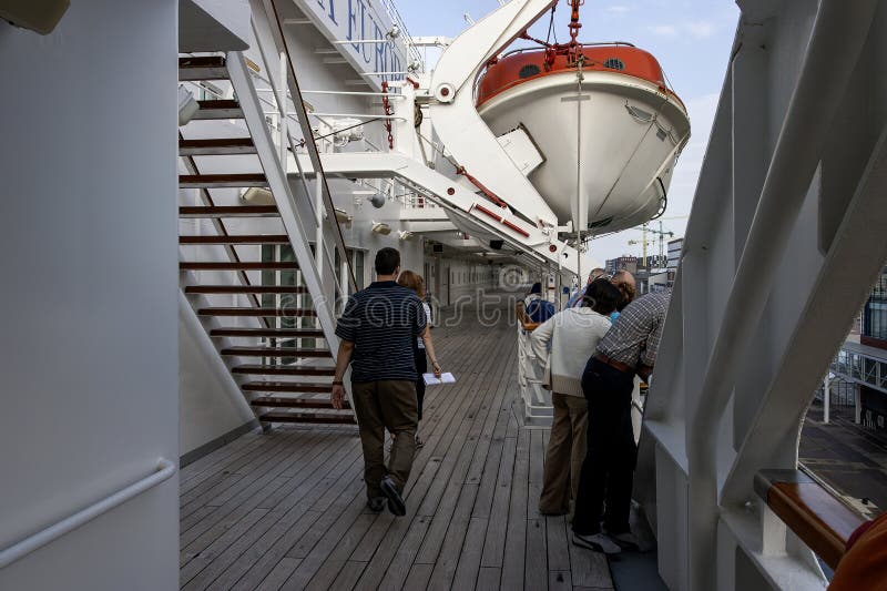 Cruise Ship Unmooring from Amsterdam Editorial Image - Image of boat ...