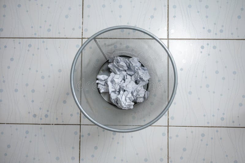 465 Note Trash Can Stock Photos - Free & Royalty-Free Stock Photos from ...