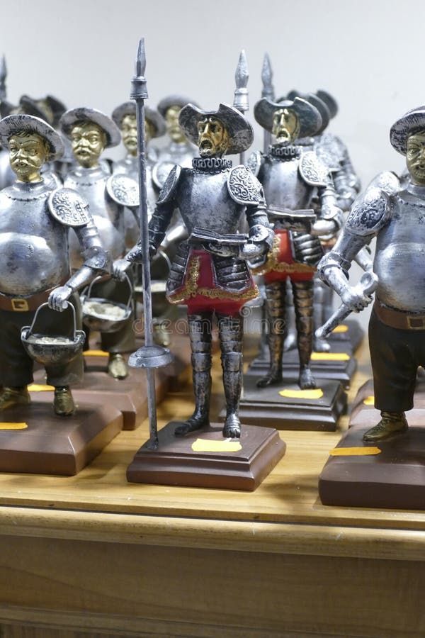 Crusader Knights in White Tunic Editorial Photo - Image of warrior ...