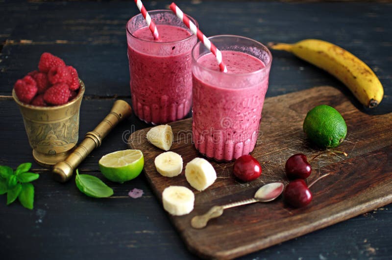 Crushed Raspberry Smoothies Stock Image - Image of straw, beverage ...