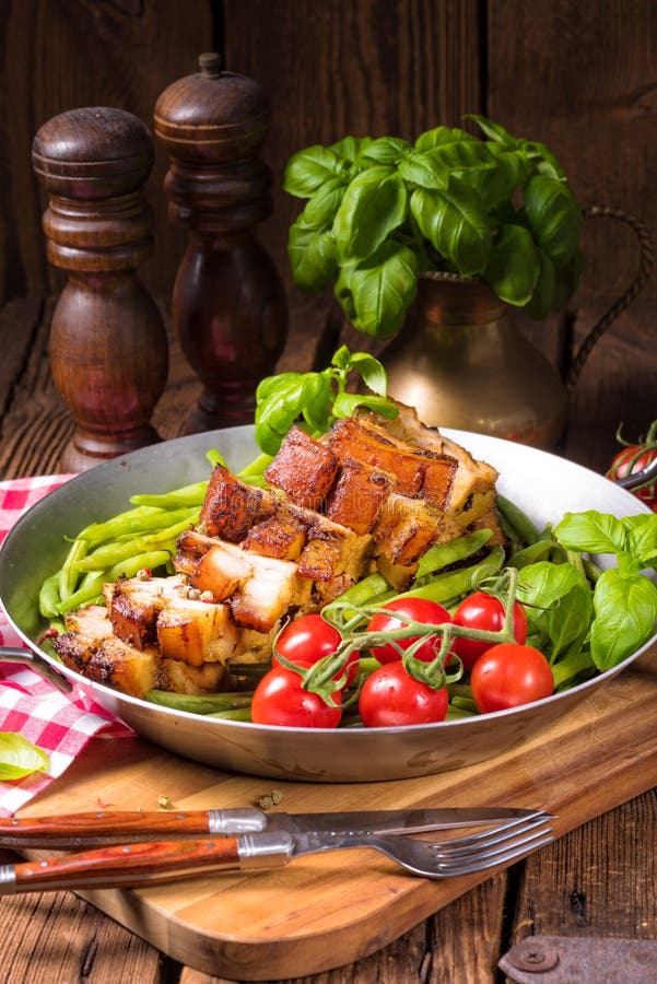 Crust Roast Pickled in Beer Stock Photo - Image of beer, geschmackvoll ...