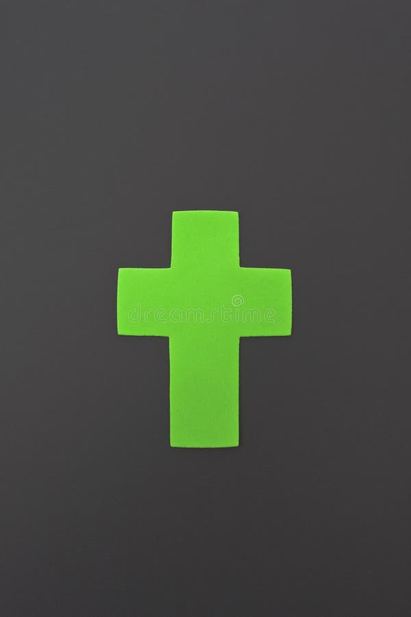 Cruz verde ilustração stock. Ilustração de cruz, pray - 18432239
