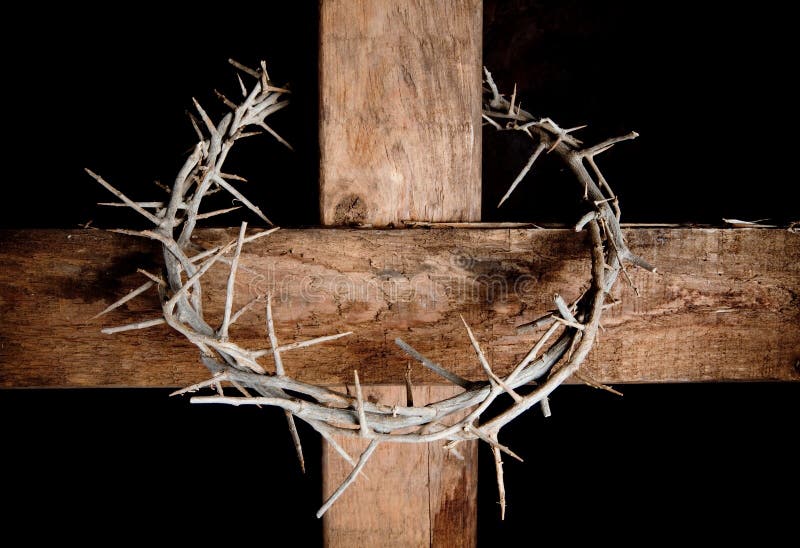 Cruz Con La Corona De Espinas Imagen de archivo - Imagen de esperanza ...