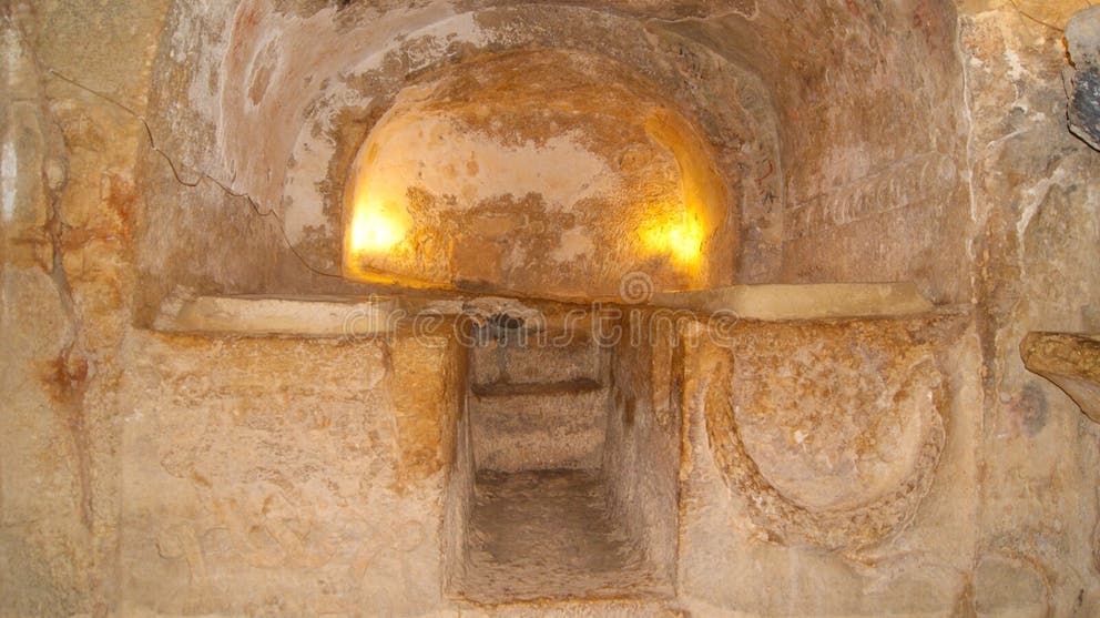Crypt, Ancient History stock image. Image of crypt - 124939521