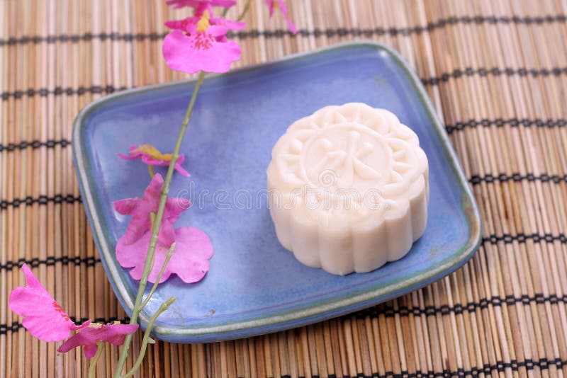 Crystal Mooncake stock image. Image of slice, cake, pastry - 14064549