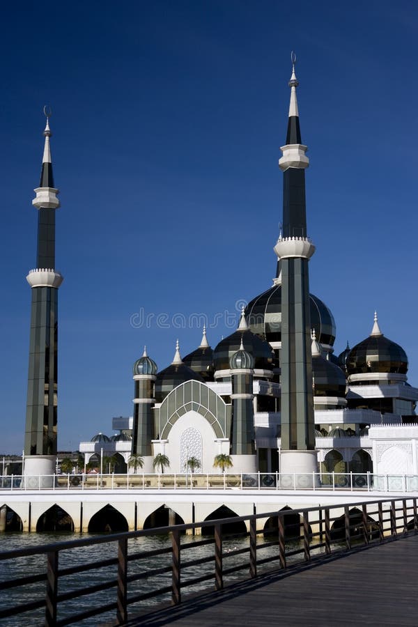 CRYSTAL MOSQUE, Kuala Terengganu Stock Image - Image of twilight, state ...