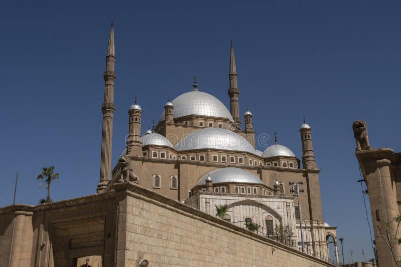 Crystal Mosque in the Ancient Citadel of Cairo Stock Photo - Image of ...