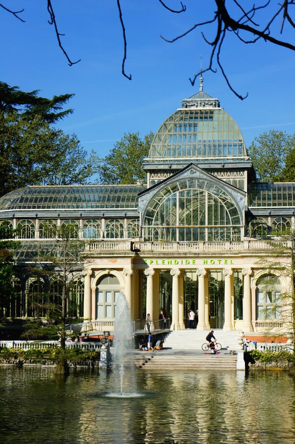 Crystal Palace imagen de archivo editorial. Imagen de cortina - 82303294
