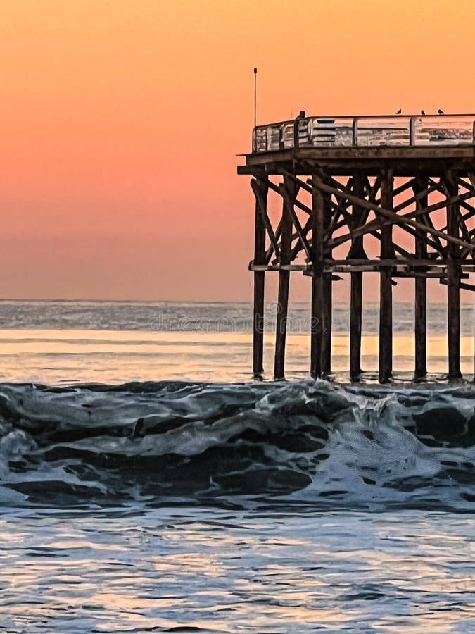 Crystal pier, san diego stock image. Image of waves - 238213305