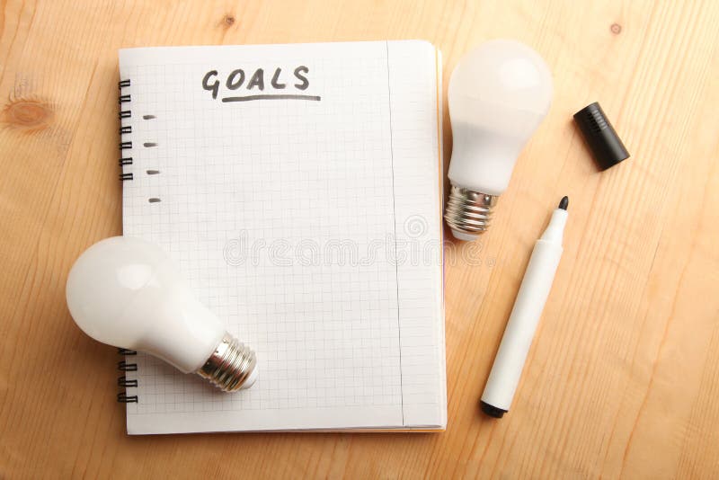 Cuaderno con las metas foto de archivo. Imagen de texto - 121917262