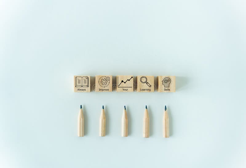 Cube with Icon. Learning or Training Skill Course or Classroom ...