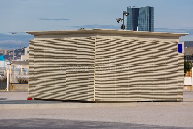 Cube Structure Building editorial image. Image of exterior - 163384130