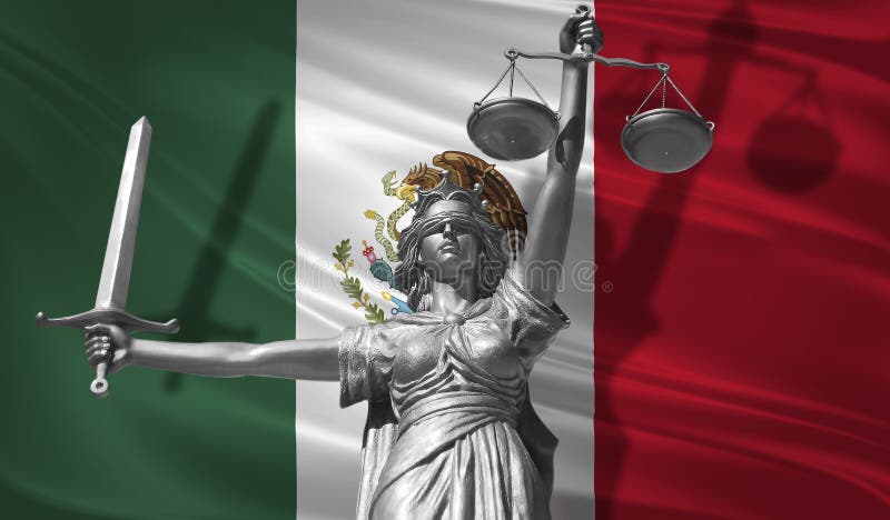 Cubierta Sobre Ley Estatua De Dios De La Justicia Themis Con La Bandera ... Cubierta Sobre Ley Estatua De Dios De La Justicia Themis Con La Bandera ...