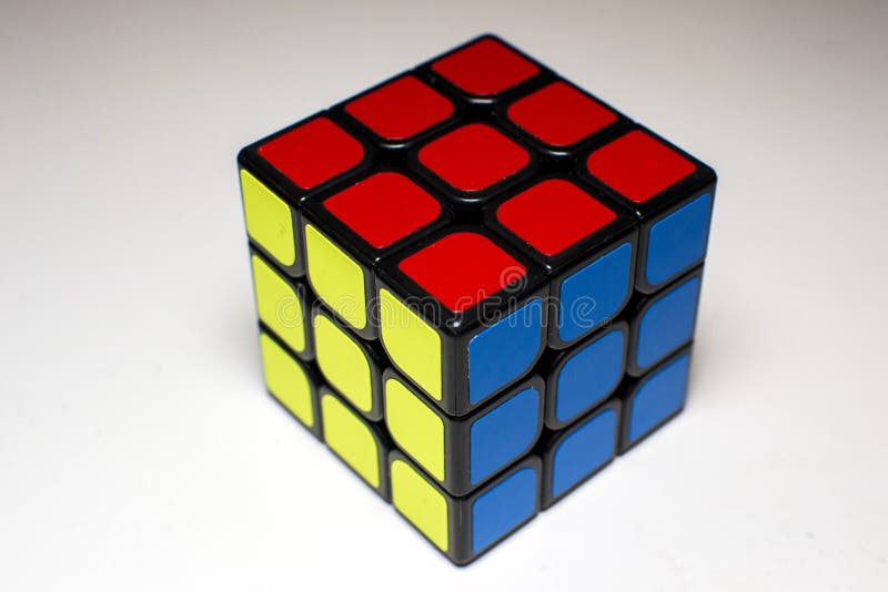 Cubo Di Rubik S Rubiks Risolto Fotografia Editoriale - Immagine di ...