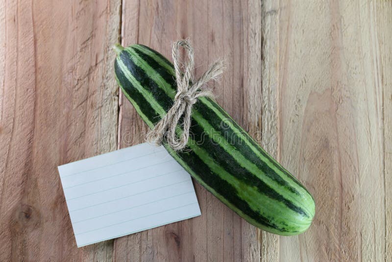Cucumber and note paper. stock image. Image of health - 56865125