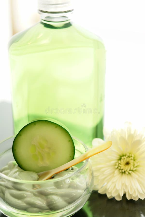Cucumber spa treatment stock image. Image of single, liquid - 17794953