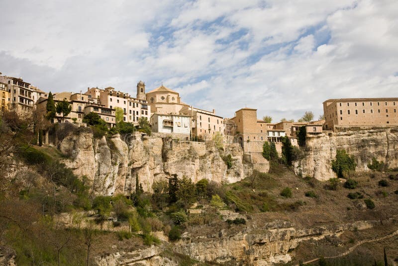 Cuenca-Skyline, Spanien stockbild. Bild von europa, erbe - 27191507