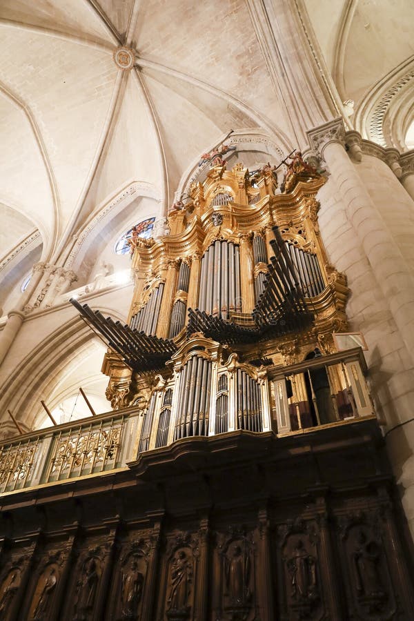 Vintage Pipe Organs in Altar of the Cathedral of Cuenca Editorial ...