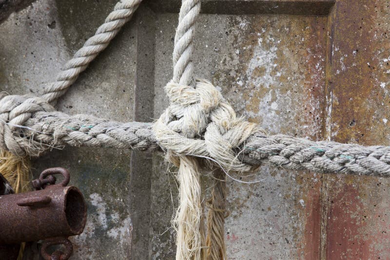 Cuerda Atada Del Nudo, Cierre Para Arriba Imagen de archivo - Imagen de ...