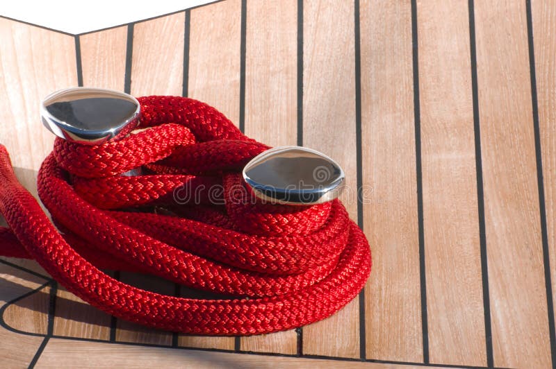 Cuerda de barco foto de archivo. Imagen de rojo, transporte - 11446808