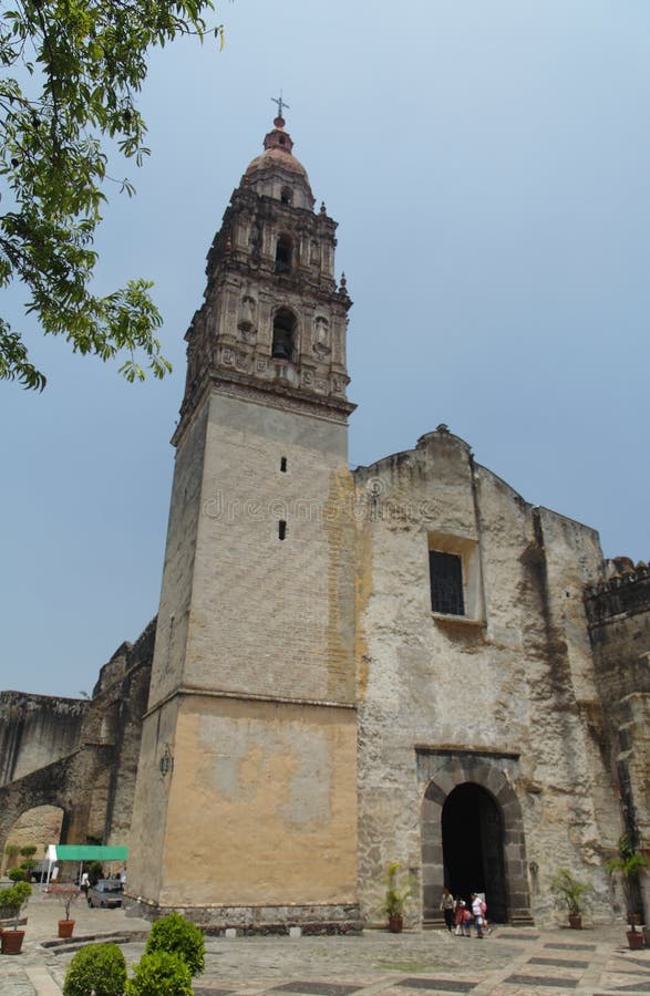 Cuernavaca Cathedral stock image. Image of door, facade - 3279753