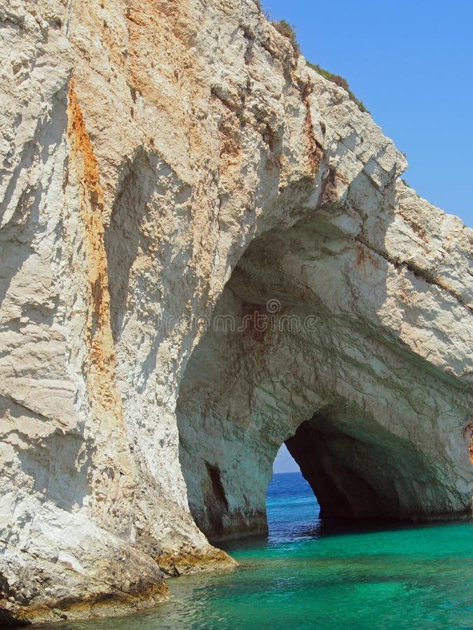 Cueva Azul imagen de archivo. Imagen de arco, paisaje - 32796087